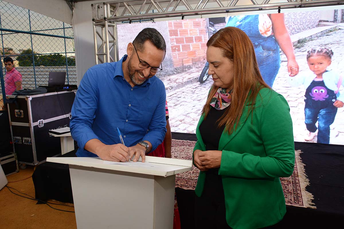 Assinatura de construção do CRAS Pedrinhas - 07-06 (17) - Prefeitura ...