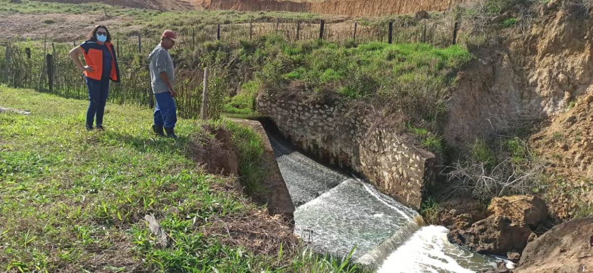 Mesmo sem risco de rompimento, barragem da Fazenda Beija-Flor é ...