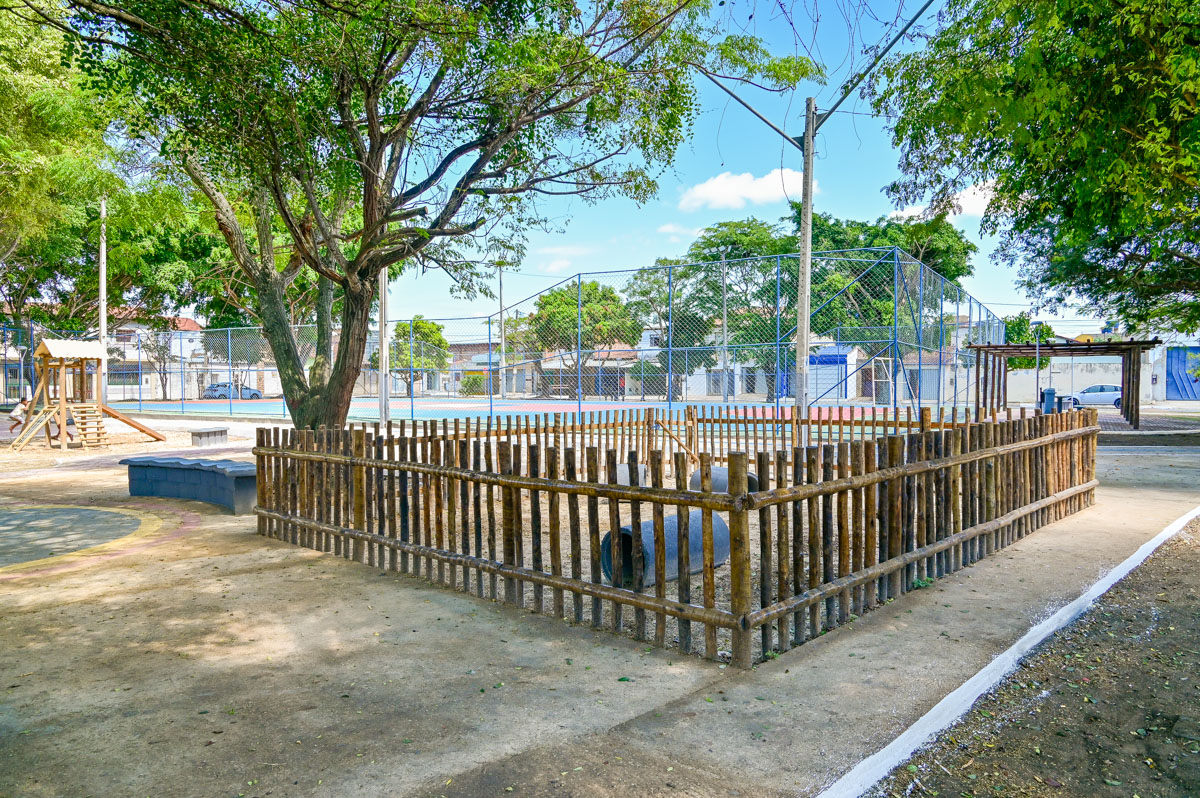 Prefeitura entrega Praça José Garanto totalmente revitalizada nesta ...